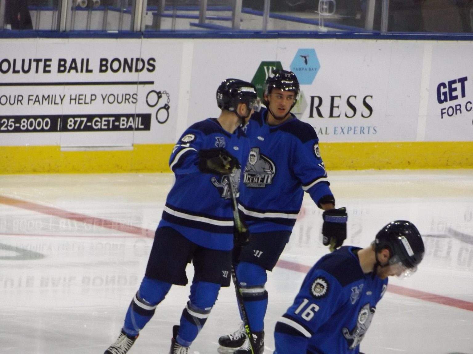 PHN’s Best Shots of the Game: Four goal third pulls Icemen past Swamp ...